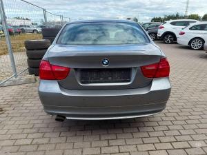 Pelēks BMW 318 2009 Marijampole, ar dzinēja tilpumu 2.00 L un nobraukumu 300 tūkst. km par 1850 €, foto 5 vietnē AUTOMOTO.COM.LV