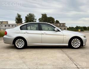 Grey BMW 318 2009 in Liepaja, with an engine capacity of 2.00 L and mileage of 245 thousand km for 2650 €, photo 3 on AUTOMOTO.COM.LV
