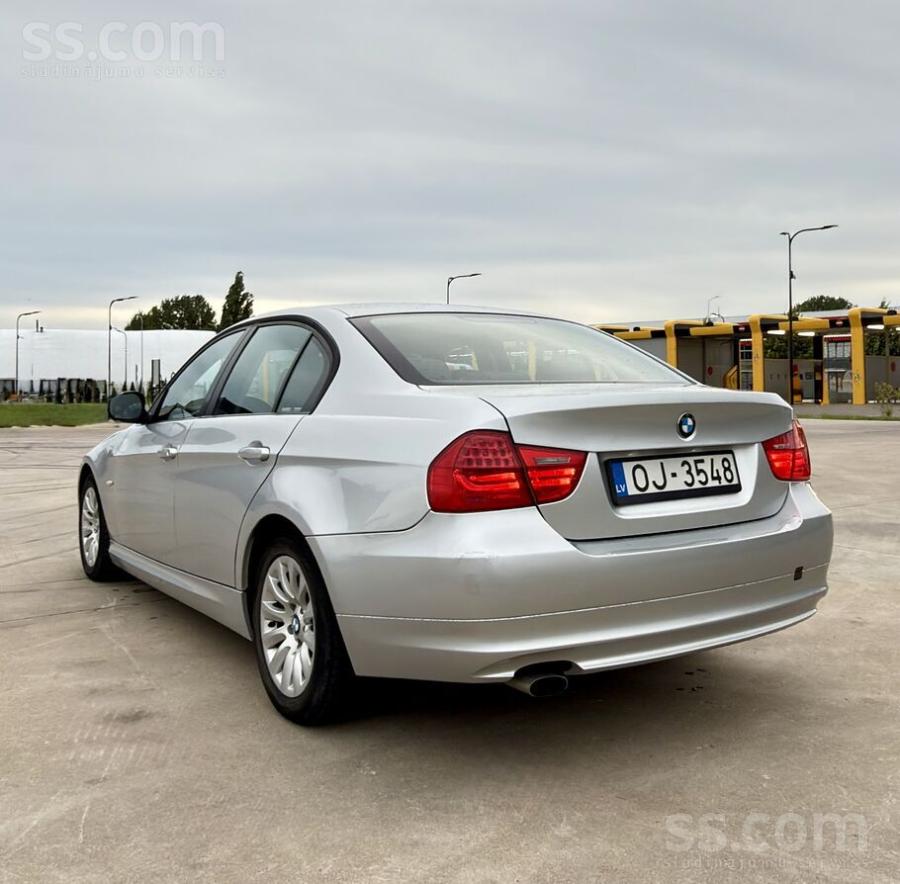 Grey BMW 318 2009 in Liepaja, with an engine capacity of 2.00 L and mileage of 245 thousand km for 2650 €, photo 6 on AUTOMOTO.COM.LV