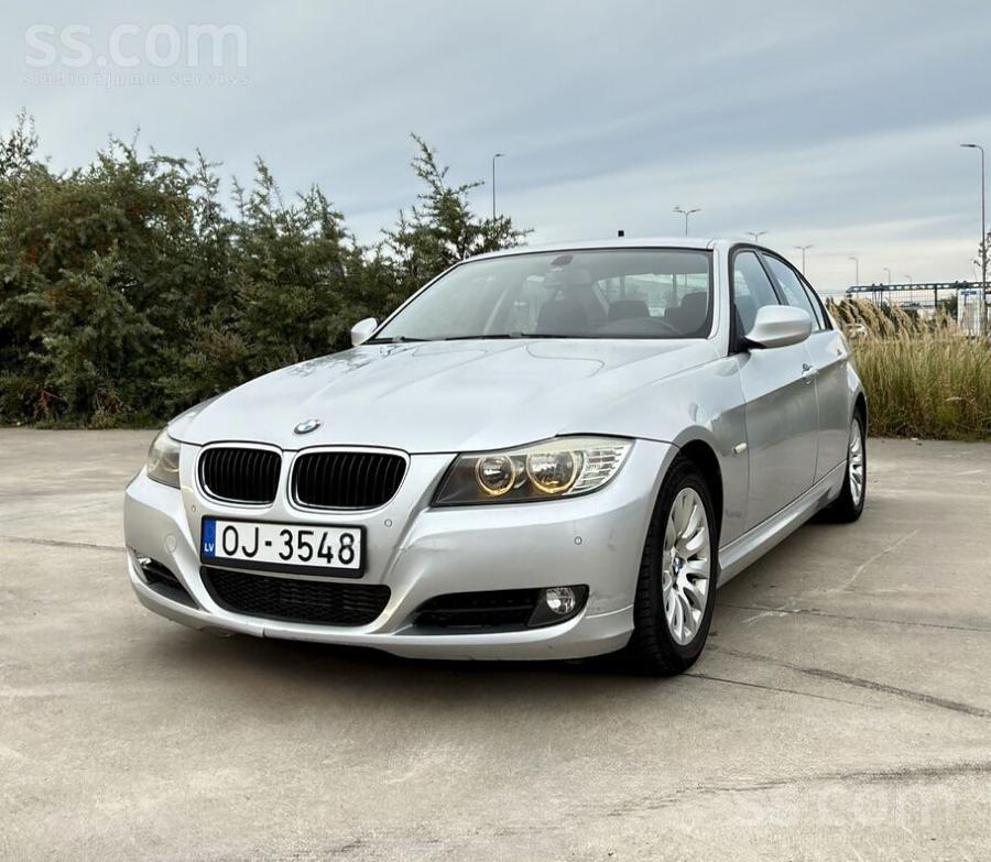 Grey BMW 318 2009 in Liepaja, with an engine capacity of 2.00 L and mileage of 245 thousand km for 2650 €, photo 8 on AUTOMOTO.COM.LV