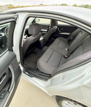 Grey BMW 318 2009 in Liepaja, with an engine capacity of 2.00 L and mileage of 245 thousand km for 2650 €, photo 10 on AUTOMOTO.COM.LV