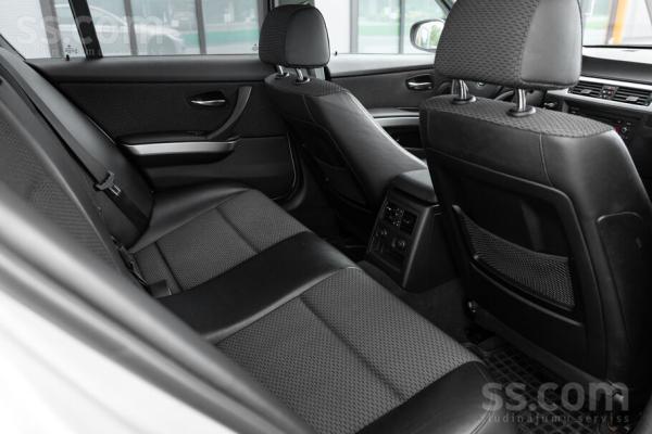 Pelēks BMW 318 2009 Rīga, ar dzinēja tilpumu 2.00 L un nobraukumu 239 tūkst. km par 4950 €, foto 9 vietnē AUTOMOTO.COM.LV
