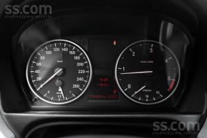 Pelēks BMW 318 2009 Rīga, ar dzinēja tilpumu 2.00 L un nobraukumu 239 tūkst. km par 4950 €, foto 14 vietnē AUTOMOTO.COM.LV