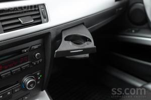 Pelēks BMW 318 2009 Rīga, ar dzinēja tilpumu 2.00 L un nobraukumu 239 tūkst. km par 4950 €, foto 18 vietnē AUTOMOTO.COM.LV
