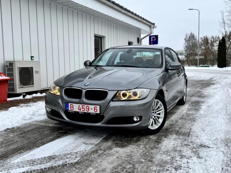 Grey BMW 318 2010 in Riga, with an engine capacity of 2.00 L and mileage of 224 thousand km for 5990 €, photo 2 on AUTOMOTO.COM.LV