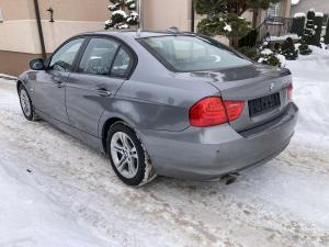 Pelēks BMW 318 2010 Kretinga, ar dzinēja tilpumu 2.00 L un nobraukumu 256 tūkst. km par 6750 €, foto 4 vietnē AUTOMOTO.COM.LV