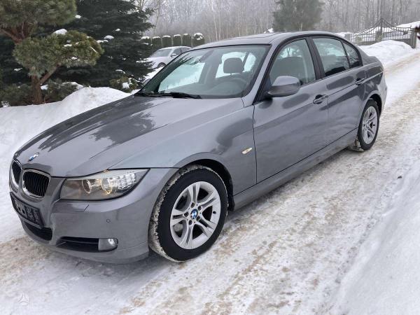 Pelēks BMW 318 2010 Kretinga, ar dzinēja tilpumu 2.00 L un nobraukumu 256 tūkst. km par 6750 €, foto 5 vietnē AUTOMOTO.COM.LV