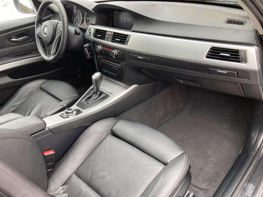 Pelēks BMW 318 2010 Kretinga, ar dzinēja tilpumu 2.00 L un nobraukumu 256 tūkst. km par 6750 €, foto 8 vietnē AUTOMOTO.COM.LV