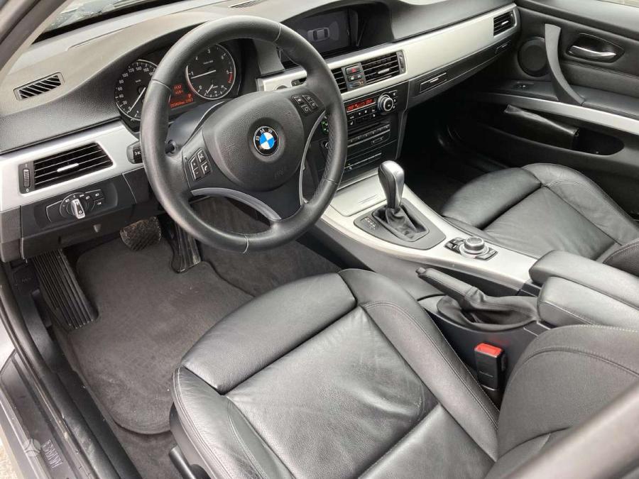 Pelēks BMW 318 2010 Kretinga, ar dzinēja tilpumu 2.00 L un nobraukumu 256 tūkst. km par 6750 €, foto 17 vietnē AUTOMOTO.COM.LV