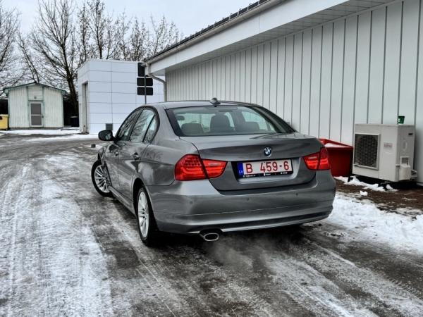 Pelēks BMW 318 2010 Rīga, ar dzinēja tilpumu 2.00 L un nobraukumu 224 tūkst. km par 5990 €, foto 5 vietnē AUTOMOTO.COM.LV