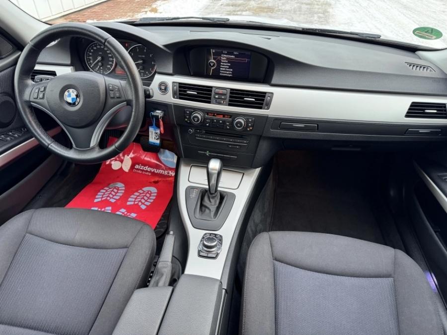 Grey BMW 318 2010 in Riga, with an engine capacity of 2.00 L and mileage of 224 thousand km for 5990 €, photo 30 on AUTOMOTO.COM.LV