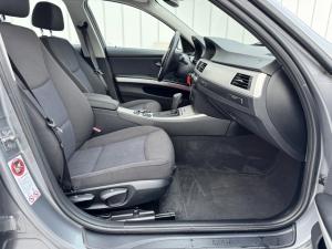 Grey BMW 318 2010 in Riga, with an engine capacity of 2.00 L and mileage of 224 thousand km for 5990 €, photo 31 on AUTOMOTO.COM.LV