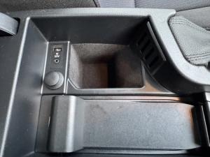 Grey BMW 318 2010 in Riga, with an engine capacity of 2.00 L and mileage of 224 thousand km for 5990 €, photo 33 on AUTOMOTO.COM.LV