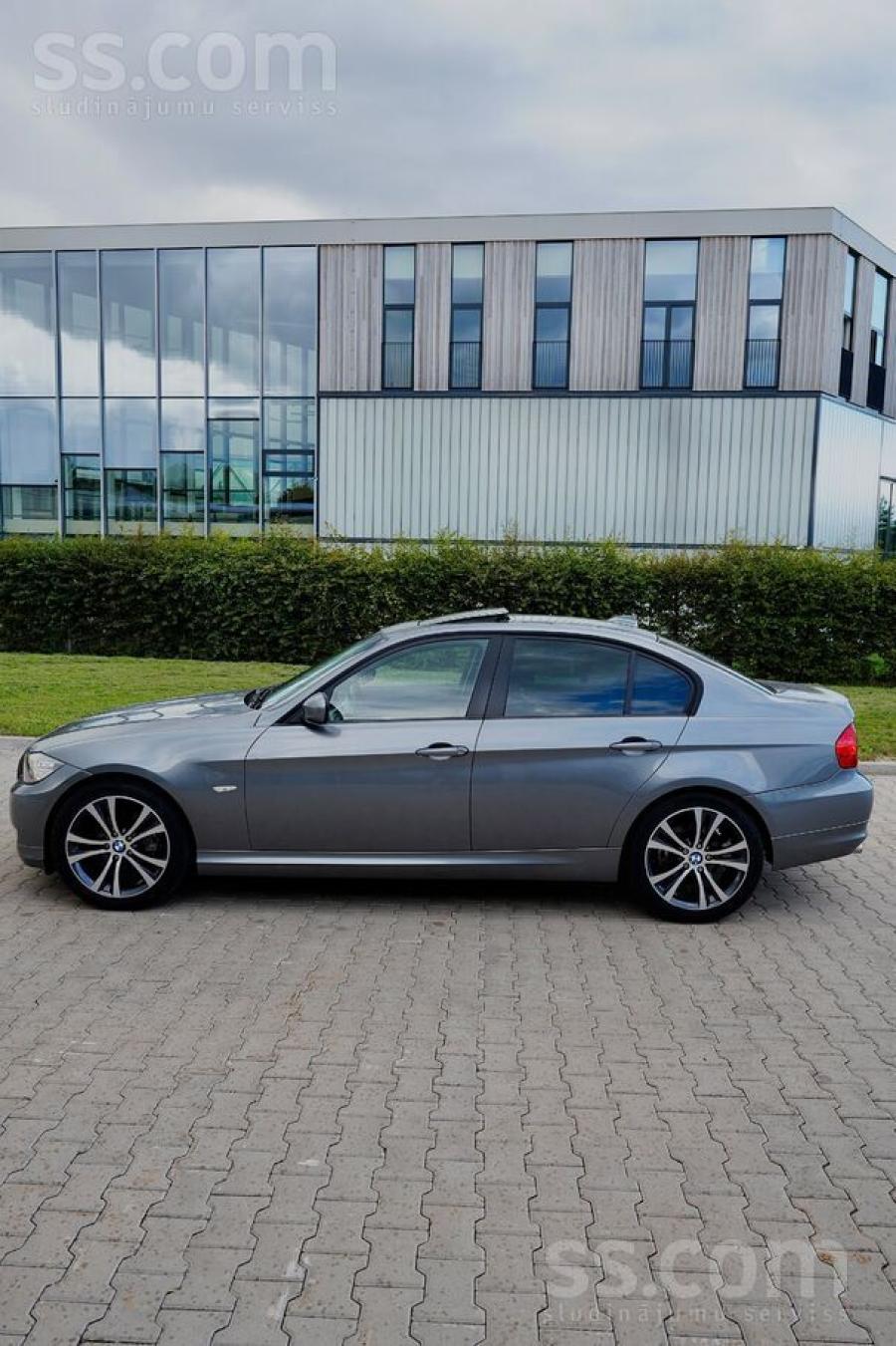 Grey BMW 318 2010 in Jurmala, with an engine capacity of 2.00 L and mileage of 117 thousand km for 7000 €, photo 3 on AUTOMOTO.COM.LV