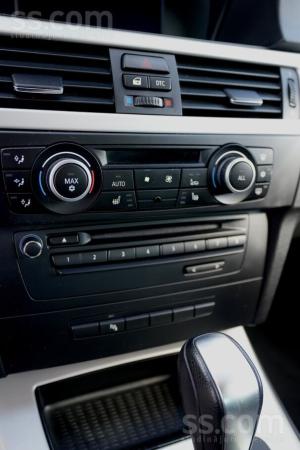 Grey BMW 318 2010 in Jurmala, with an engine capacity of 2.00 L and mileage of 117 thousand km for 7000 €, photo 16 on AUTOMOTO.COM.LV