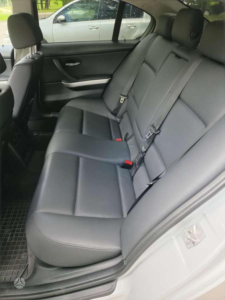 Pelēks BMW 318 2010 Kauņa, ar dzinēja tilpumu 2.00 L un nobraukumu 334 tūkst. km par 4650 €, foto 12 vietnē AUTOMOTO.COM.LV