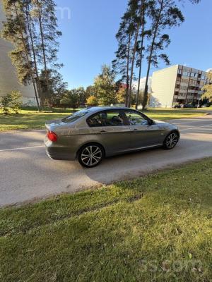 Pelēks BMW 318 2010 Jūrmala, ar dzinēja tilpumu 2.00 L un nobraukumu 118 tūkst. km par 7000 €, foto 4 vietnē AUTOMOTO.COM.LV