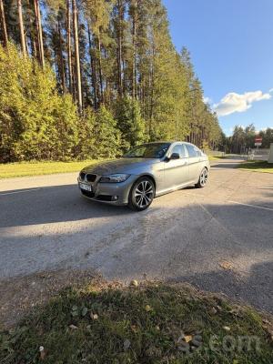 Pelēks BMW 318 2010 Jūrmala, ar dzinēja tilpumu 2.00 L un nobraukumu 118 tūkst. km par 7000 €, foto 9 vietnē AUTOMOTO.COM.LV