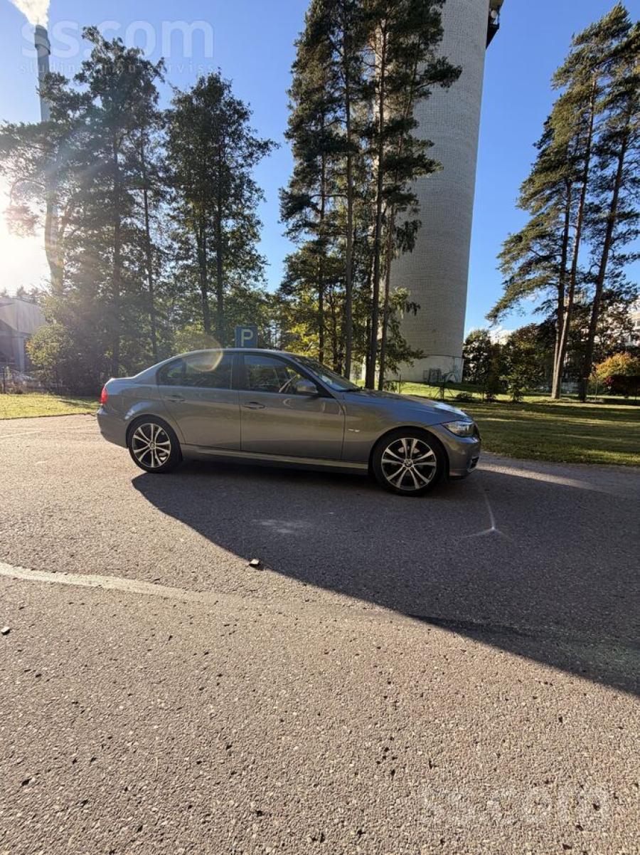 Pelēks BMW 318 2010 Jūrmala, ar dzinēja tilpumu 2.00 L un nobraukumu 118 tūkst. km par 7000 €, foto 11 vietnē AUTOMOTO.COM.LV