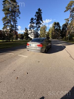 Pelēks BMW 318 2010 Jūrmala, ar dzinēja tilpumu 2.00 L un nobraukumu 118 tūkst. km par 7000 €, foto 13 vietnē AUTOMOTO.COM.LV