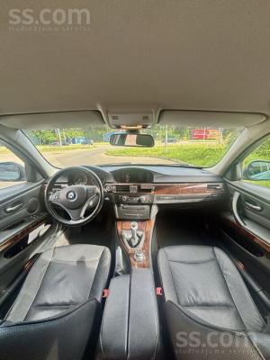 Grey BMW 318 2011 in Riga, with an engine capacity of 2.00 L and mileage of 253 thousand km for 5400 €, photo 9 on AUTOMOTO.COM.LV
