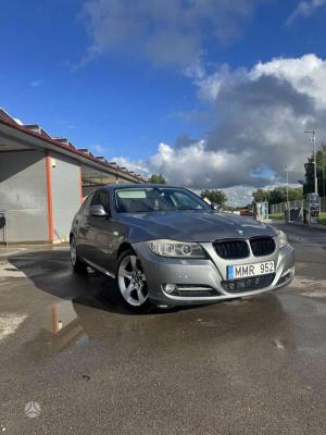 Pelēks BMW 318 2011 Kauņa, ar dzinēja tilpumu 2.00 L un nobraukumu 425 tūkst. km par 4300 €, foto  vietnē AUTOMOTO.COM.LV