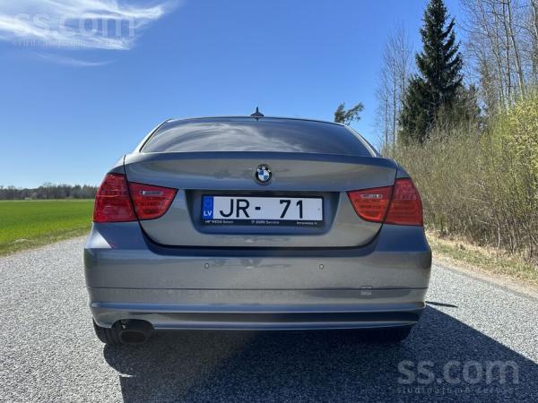 Pelēks BMW 318 2011 Ogre, ar dzinēja tilpumu 1.80 L un nobraukumu 179 tūkst. km par 6990 €, foto 11 vietnē AUTOMOTO.COM.LV