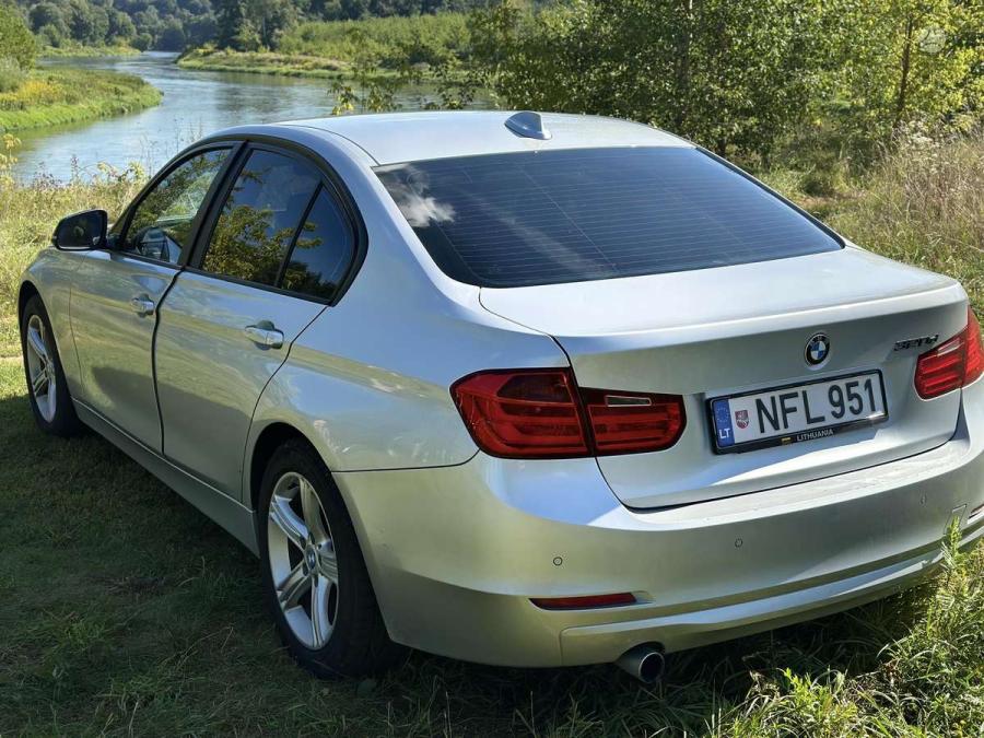 Pelēks BMW 318 2012 Viļņa, ar dzinēja tilpumu 2.00 L un nobraukumu 312 tūkst. km par 6000 €, foto 1 vietnē AUTOMOTO.COM.LV
