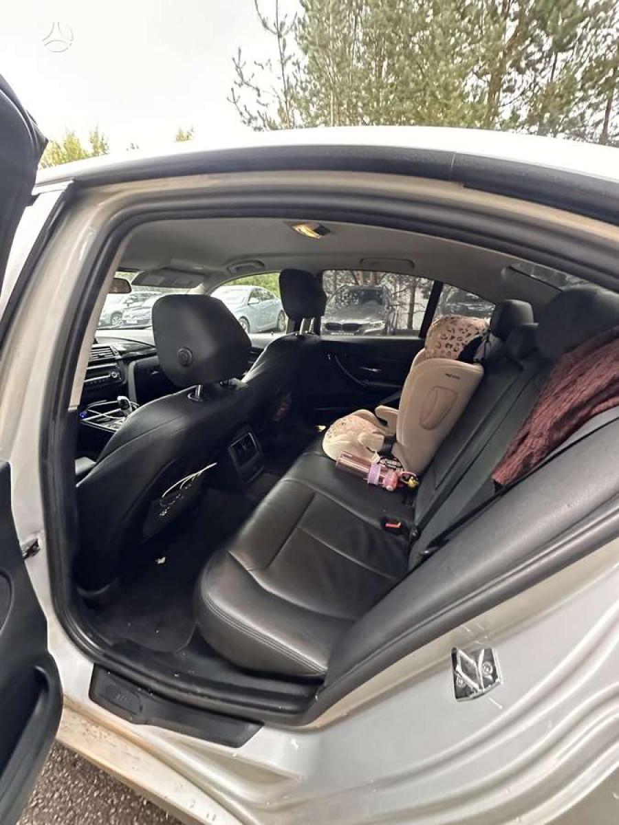 Pelēks BMW 318 2012 Viļņa, ar dzinēja tilpumu 2.00 L un nobraukumu 312 tūkst. km par 6000 €, foto 6 vietnē AUTOMOTO.COM.LV