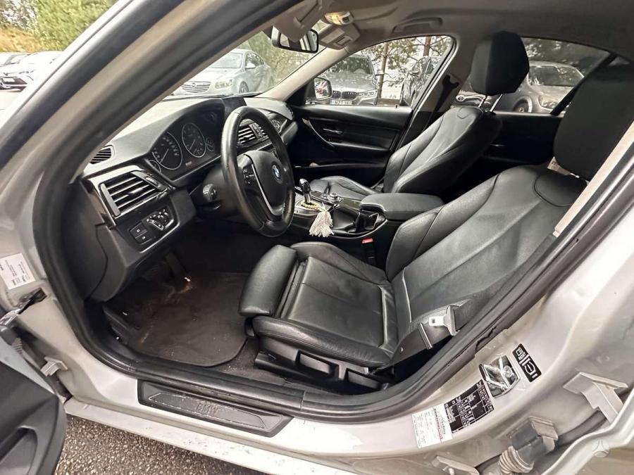Pelēks BMW 318 2012 Viļņa, ar dzinēja tilpumu 2.00 L un nobraukumu 312 tūkst. km par 6000 €, foto 8 vietnē AUTOMOTO.COM.LV
