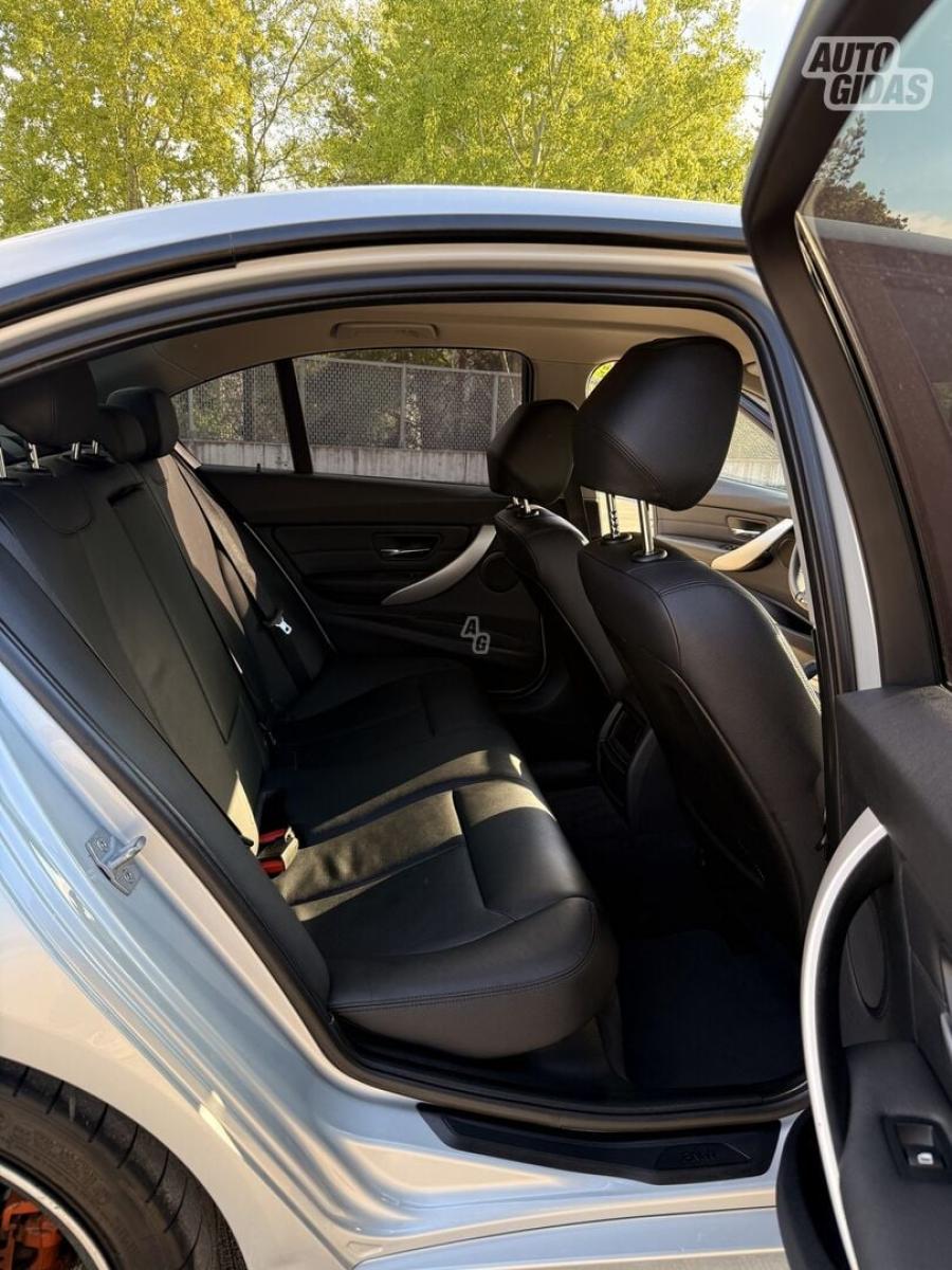 Grey BMW 318 2013 in Vilnius, with an engine capacity of 2.00 L and mileage of 278 thousand km for 8600 €, photo 20 on AUTOMOTO.COM.LV
