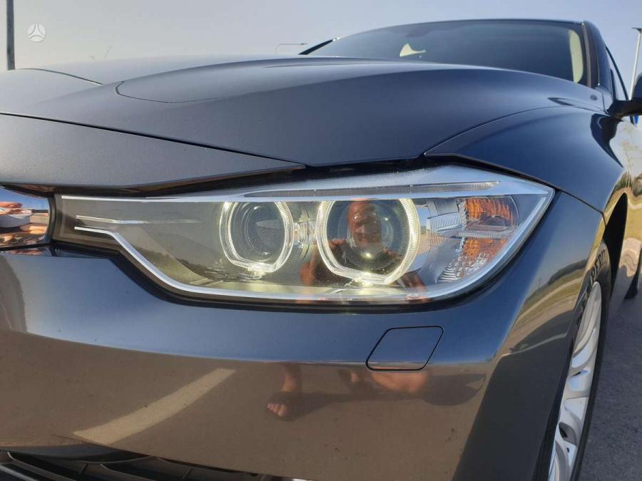 Pelēks BMW 318 2013 Marijampole, ar dzinēja tilpumu 2.00 L un nobraukumu 225 tūkst. km par 8350 €, foto 18 vietnē AUTOMOTO.COM.LV