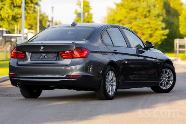 Pelēks BMW 318 2013 Jelgava, ar dzinēja tilpumu 2.00 L un nobraukumu 0 tūkst. km par 8200 €, foto 4 vietnē AUTOMOTO.COM.LV