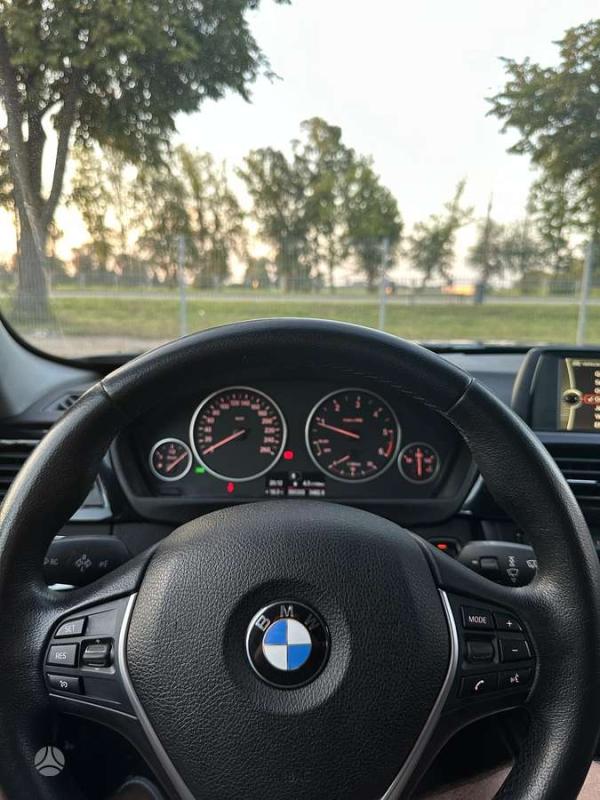БМВ 318 2013 в Каунас на AUTOMOTO.COM.LV Серый БМВ 318 2013 в Каунас, объемом двигателя 2.00 л и пробегом 356 тыс. км за 6200 €, фото 9 на AUTOMOTO.COM.LV