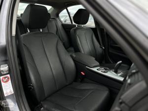 Grey BMW 318 2014 in Kaunas, with an engine capacity of 2.00 L and mileage of 234 thousand km for 9300 €, photo 34 on AUTOMOTO.COM.LV