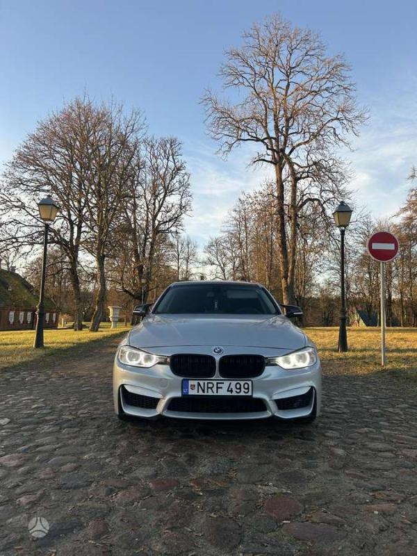 Grey BMW 318 2015 in Telschi, with an engine capacity of 2.00 L and mileage of 238 thousand km for 8500 €, photo 2 on AUTOMOTO.COM.LV