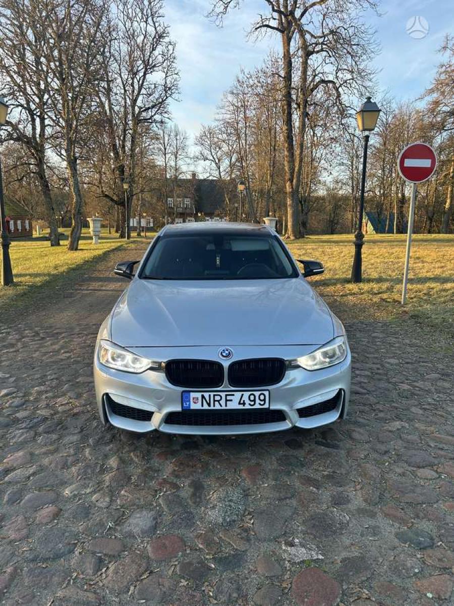 Grey BMW 318 2015 in Telschi, with an engine capacity of 2.00 L and mileage of 238 thousand km for 8500 €, photo 8 on AUTOMOTO.COM.LV
