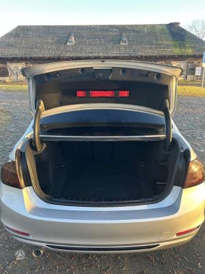 Grey BMW 318 2015 in Telschi, with an engine capacity of 2.00 L and mileage of 238 thousand km for 8500 €, photo 10 on AUTOMOTO.COM.LV