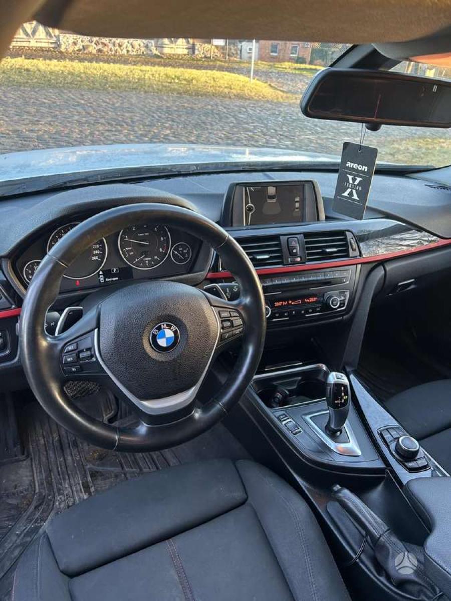 Grey BMW 318 2015 in Telschi, with an engine capacity of 2.00 L and mileage of 238 thousand km for 8500 €, photo 13 on AUTOMOTO.COM.LV