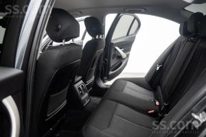 Pelēks BMW 318 2017 Tallina, ar dzinēja tilpumu 2.00 L un nobraukumu 173 tūkst. km par 13999 €, foto 9 vietnē AUTOMOTO.COM.LV