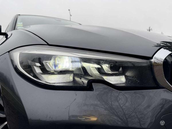 Pelēks BMW 318 2020 Tauragė, ar dzinēja tilpumu 2.00 L un nobraukumu 287 tūkst. km par 16499 €, foto 5 vietnē AUTOMOTO.COM.LV