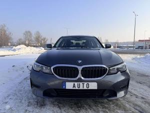 Grey BMW 318 2020 in Taurage, with an engine capacity of 2.00 L and mileage of 287 thousand km for 16499 €, photo 2 on AUTOMOTO.COM.LV