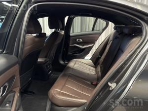 Pelēks BMW 318 2021 Rīga, ar dzinēja tilpumu 2.00 L un nobraukumu 122 tūkst. km par 24990 €, foto 26 vietnē AUTOMOTO.COM.LV