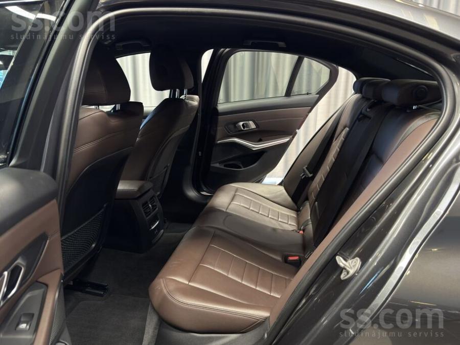 Pelēks BMW 318 2021 Rīga, ar dzinēja tilpumu 2.00 L un nobraukumu 122 tūkst. km par 24990 €, foto 26 vietnē AUTOMOTO.COM.LV