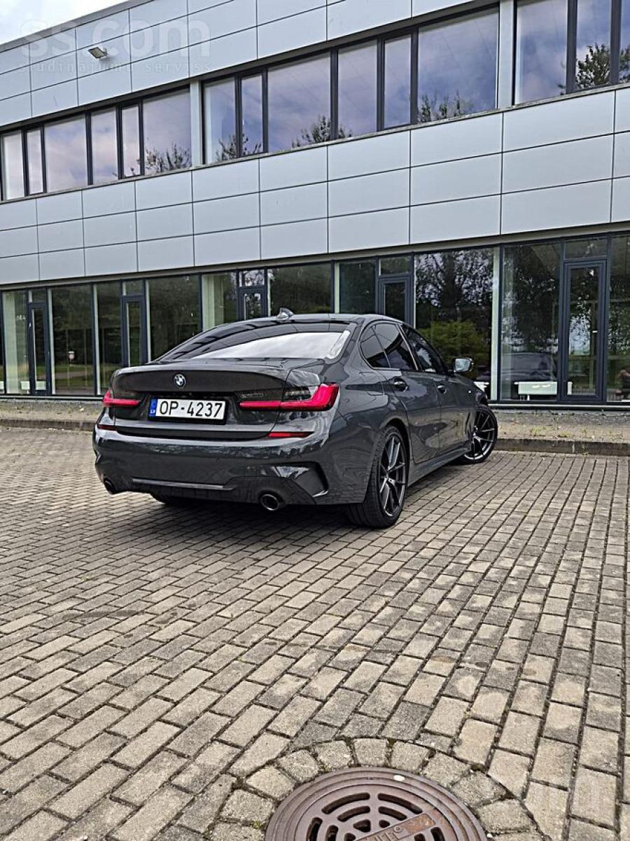 Grey BMW 318 2021 in Tukums, with an engine capacity of 2.00 L and mileage of 202 thousand km for 18400 €, photo 5 on AUTOMOTO.COM.LV