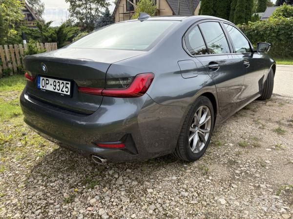 Pelēks BMW 318 2021 Ogre, ar dzinēja tilpumu 2.00 L un nobraukumu 193 tūkst. km par 20000 €, foto 6 vietnē AUTOMOTO.COM.LV