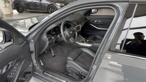 Grey BMW 318 2022 in Marijampole, with an engine capacity of 2.00 L and mileage of 218 thousand km for 23999 €, photo 12 on AUTOMOTO.COM.LV