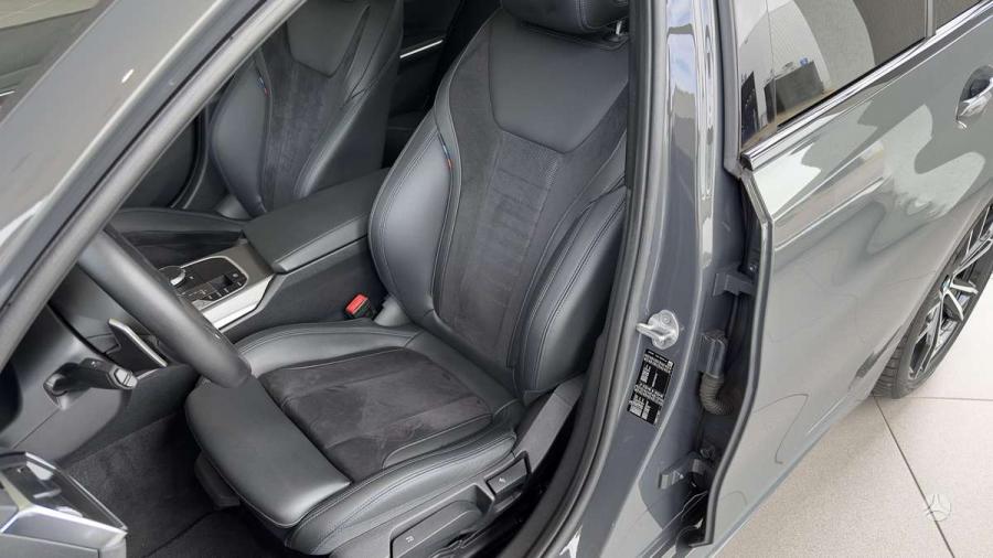 Grey BMW 318 2022 in Marijampole, with an engine capacity of 2.00 L and mileage of 218 thousand km for 23999 €, photo 13 on AUTOMOTO.COM.LV