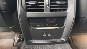 Grey BMW 318 2022 in Marijampole, with an engine capacity of 2.00 L and mileage of 218 thousand km for 23999 €, photo 18 on AUTOMOTO.COM.LV