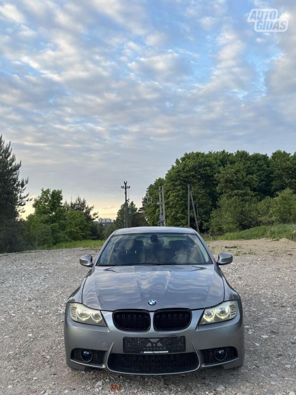 Pelēks BMW 318 2024 Viļņa, ar dzinēja tilpumu 2.00 L un nobraukumu 312 tūkst. km par 4500 €, foto 1 vietnē AUTOMOTO.COM.LV